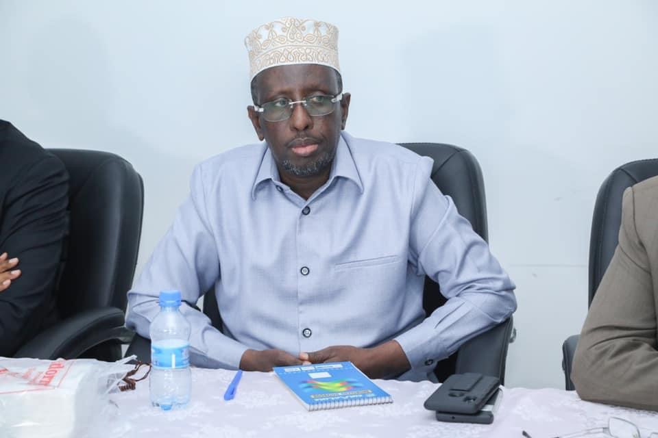 Sheekh Shariif oo shaaciyey cidda ka dambeysay dilka xildhibaan Aamina ...