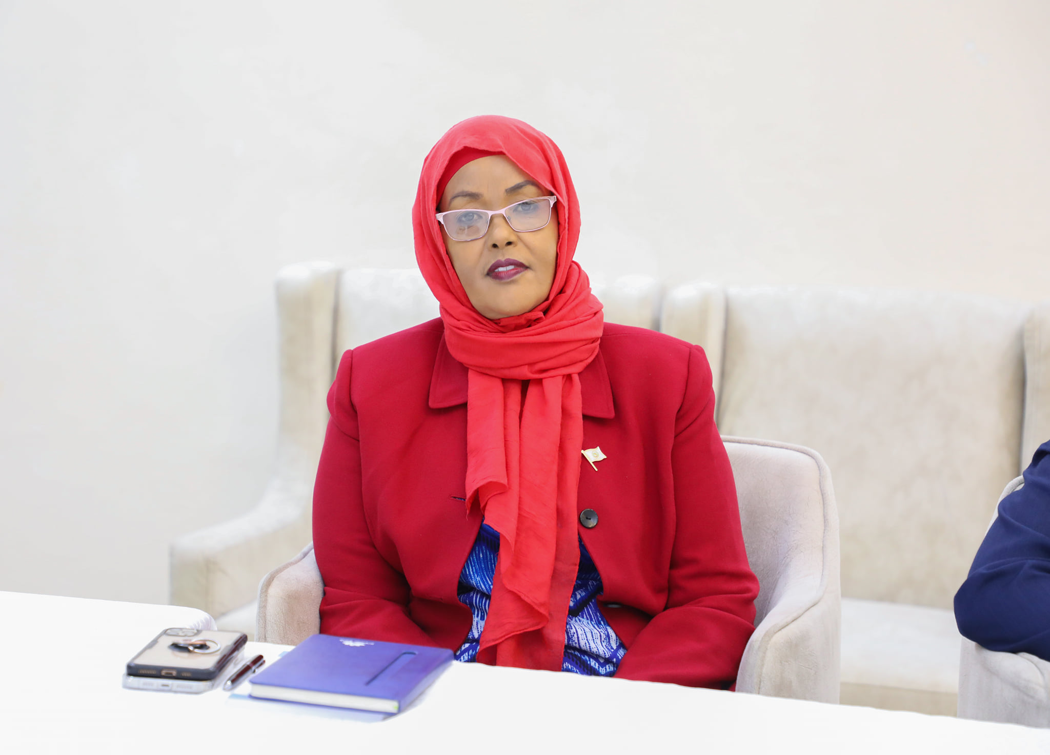 Sacdiya oo noqotay gabadhii ugu horreysay oo ku-sime madaxweyne ka ah ...