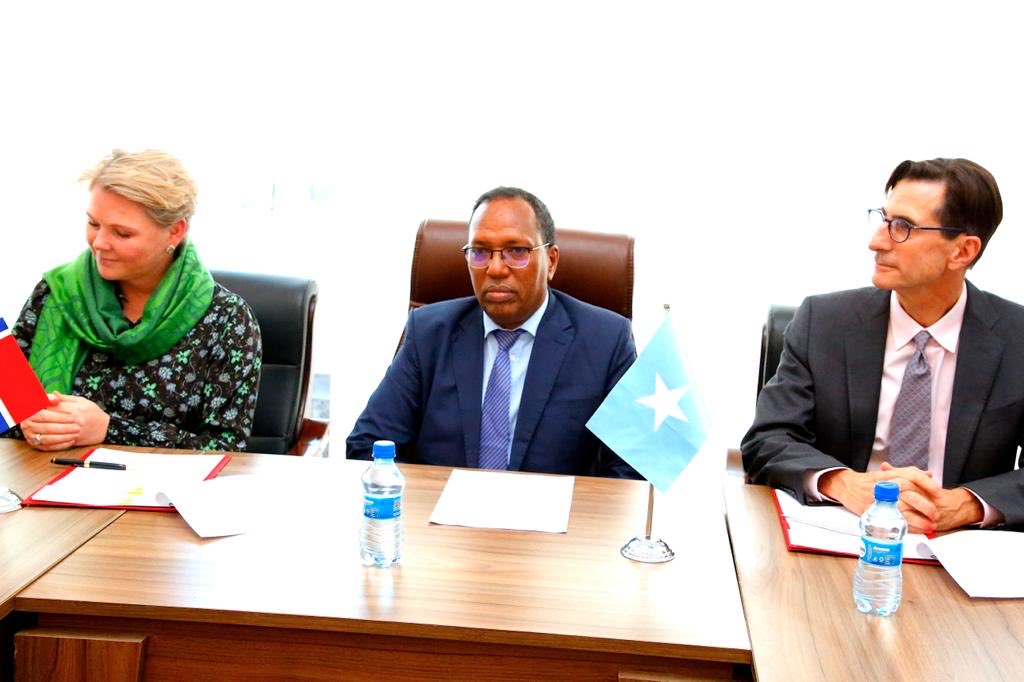 DF iyo Norway oo saxiixday heshiis $30 milyan ah + Sawirro