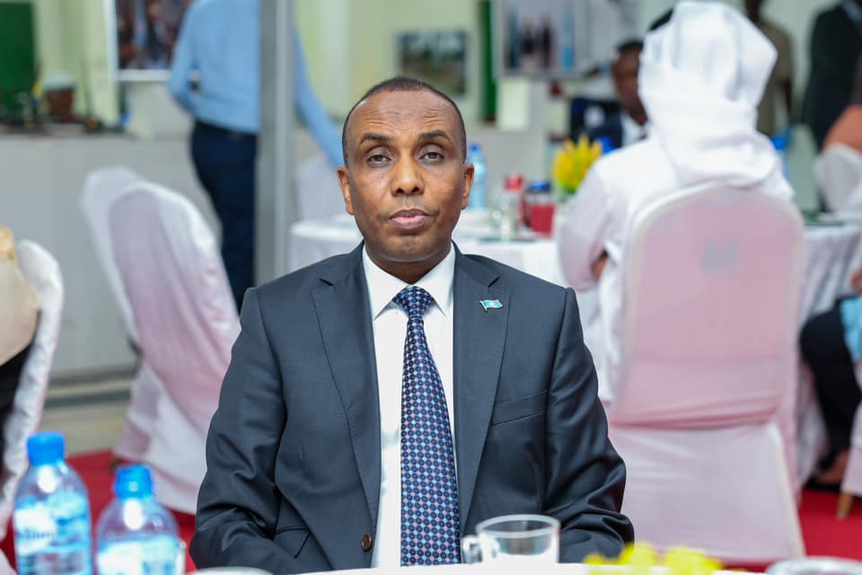 Xog: Halkee ku maqan yahay R/W Xamza Cabdi Barre oo toddobaadyo la la ...