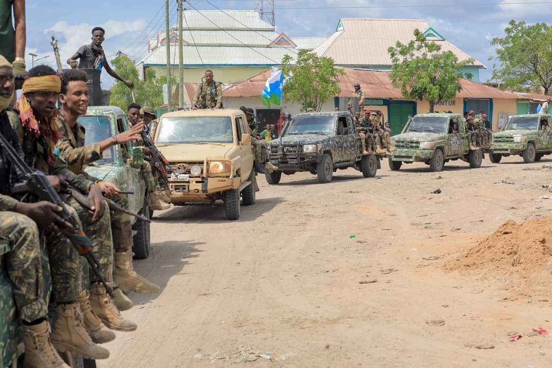 Sawirro: Danab iyo ciidamada Jubbaland oo deegaano badan ka xoreeyey Al ...