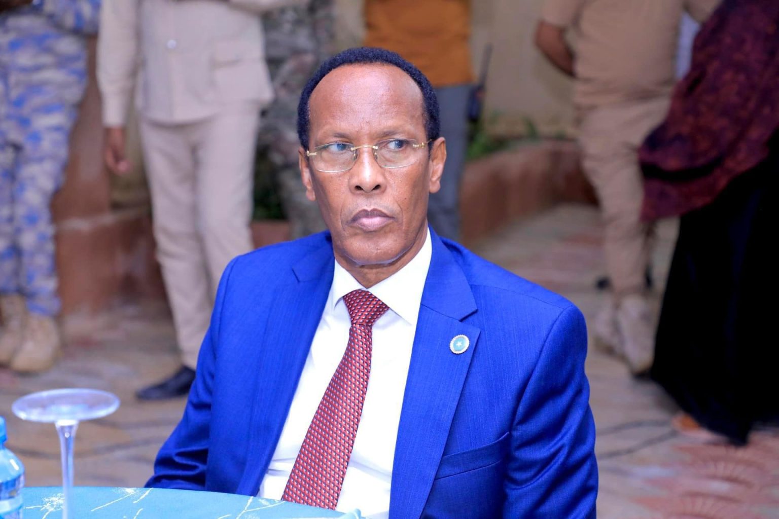 Geedi oo su’aalo xasaasi ah ka keenay sababta Al-Shabaab u qabsadeen Sh ...