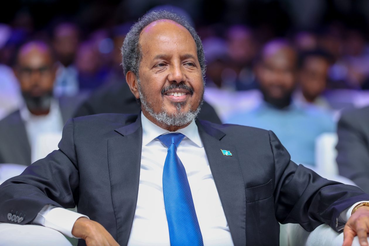 Xisbi ka dhisan Somaliland oo ku hanjabay inuu ridayo madaxweyne Xasan ...