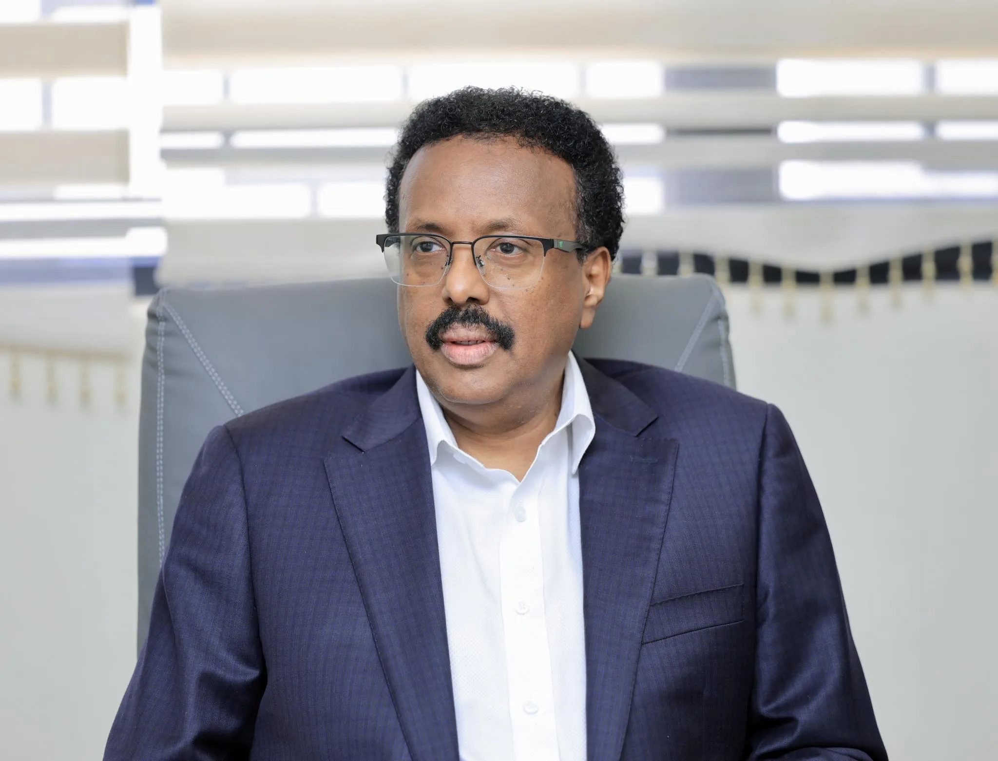 Farmaajo oo war kasoo saaray tallaabadii ay shalay qaaday DF