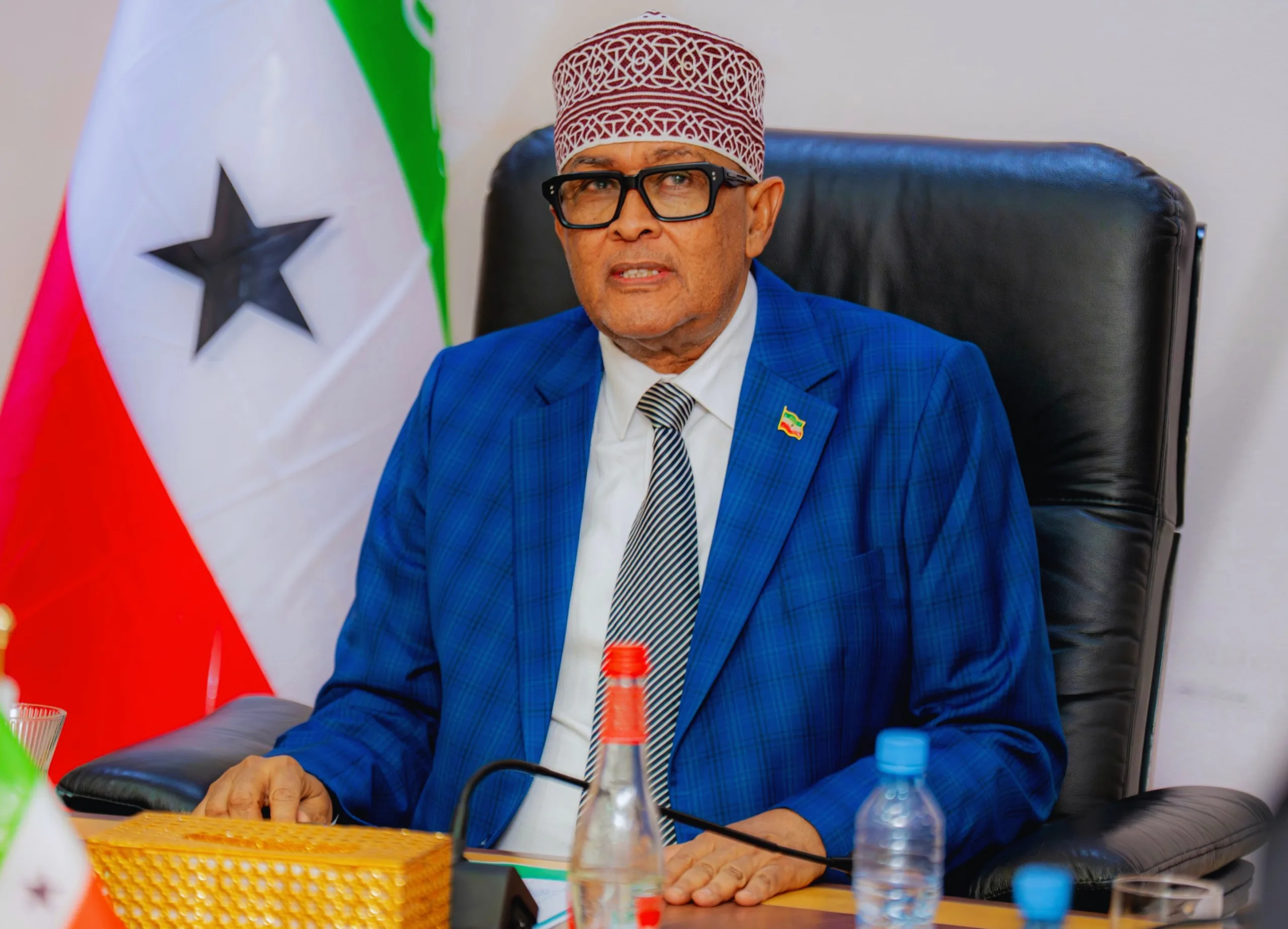 Safarka Cabdiraxmaan Cirro ee Imaaraadka oo dhaliyay hadal-hayn ka hor ...